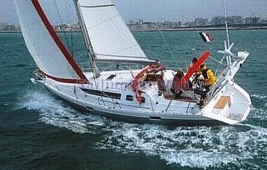 Finding Mowzer – Sailing Mowzer